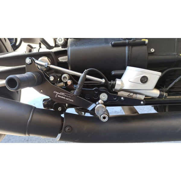 Agostini V7-850 E5 Rear Sets – GTMotoCycles